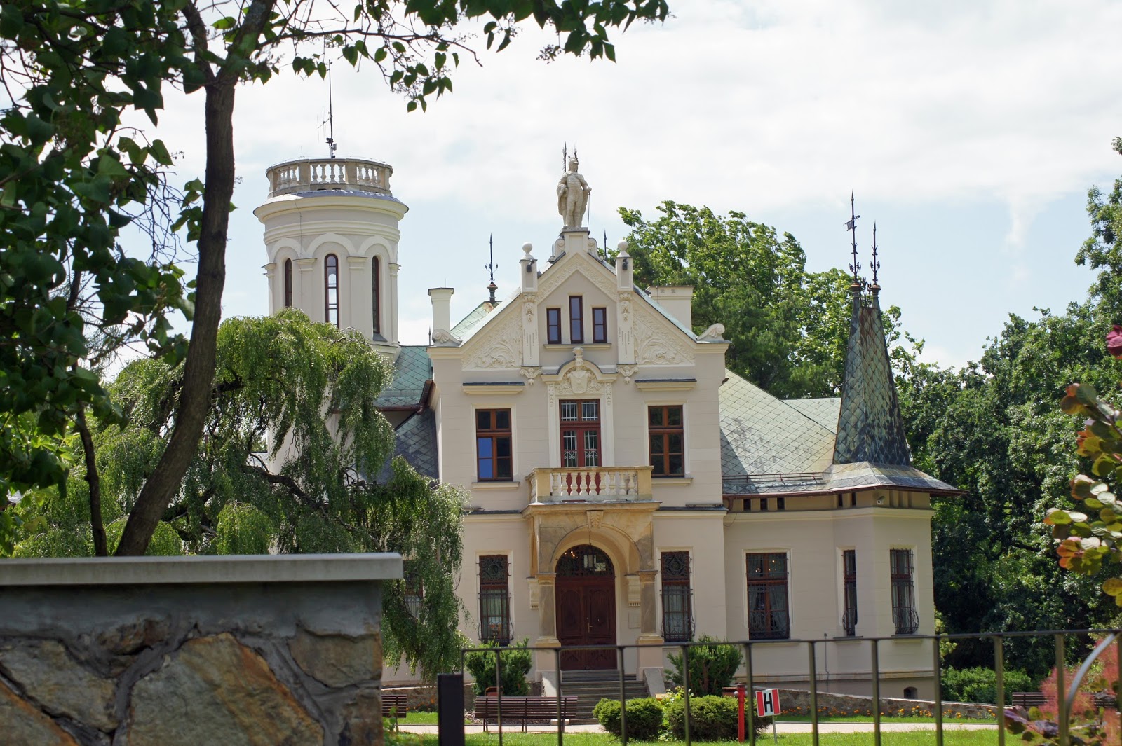Mariam Ekatherina - Forgotten Monuments.: Poland: palace of writer ...