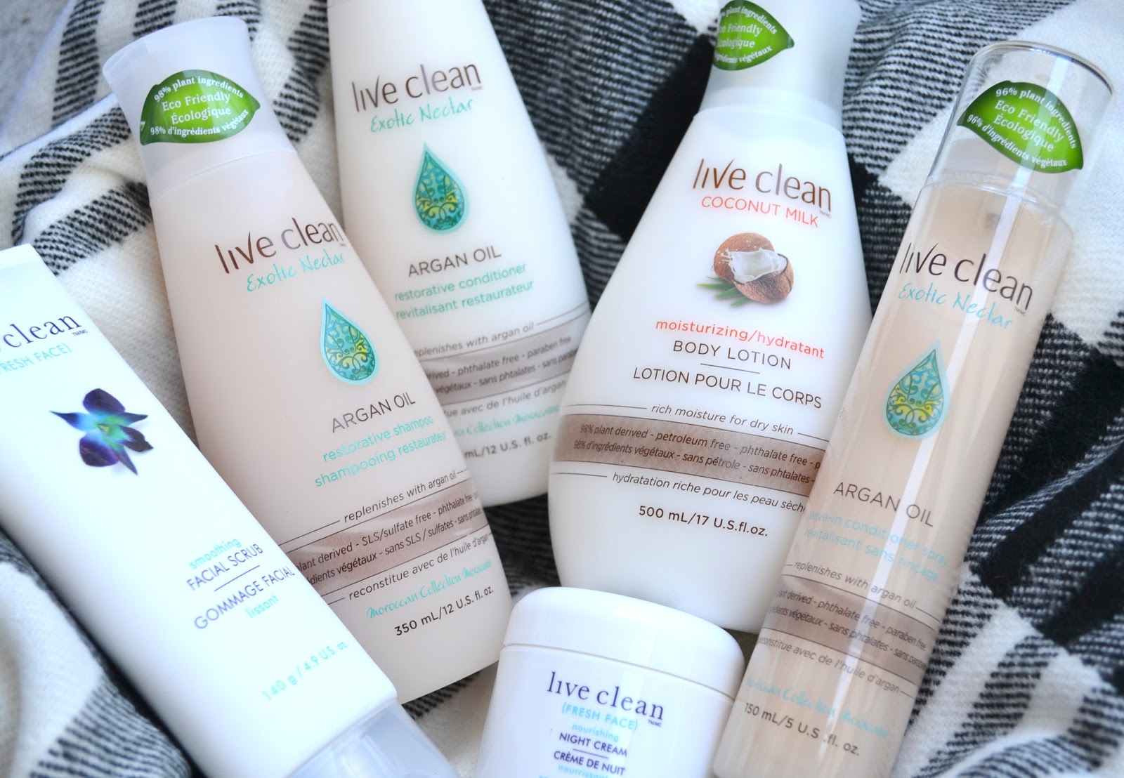 GIVEAWAY | Live Clean Fall Beauty (It's Alll the Good Stuff ...