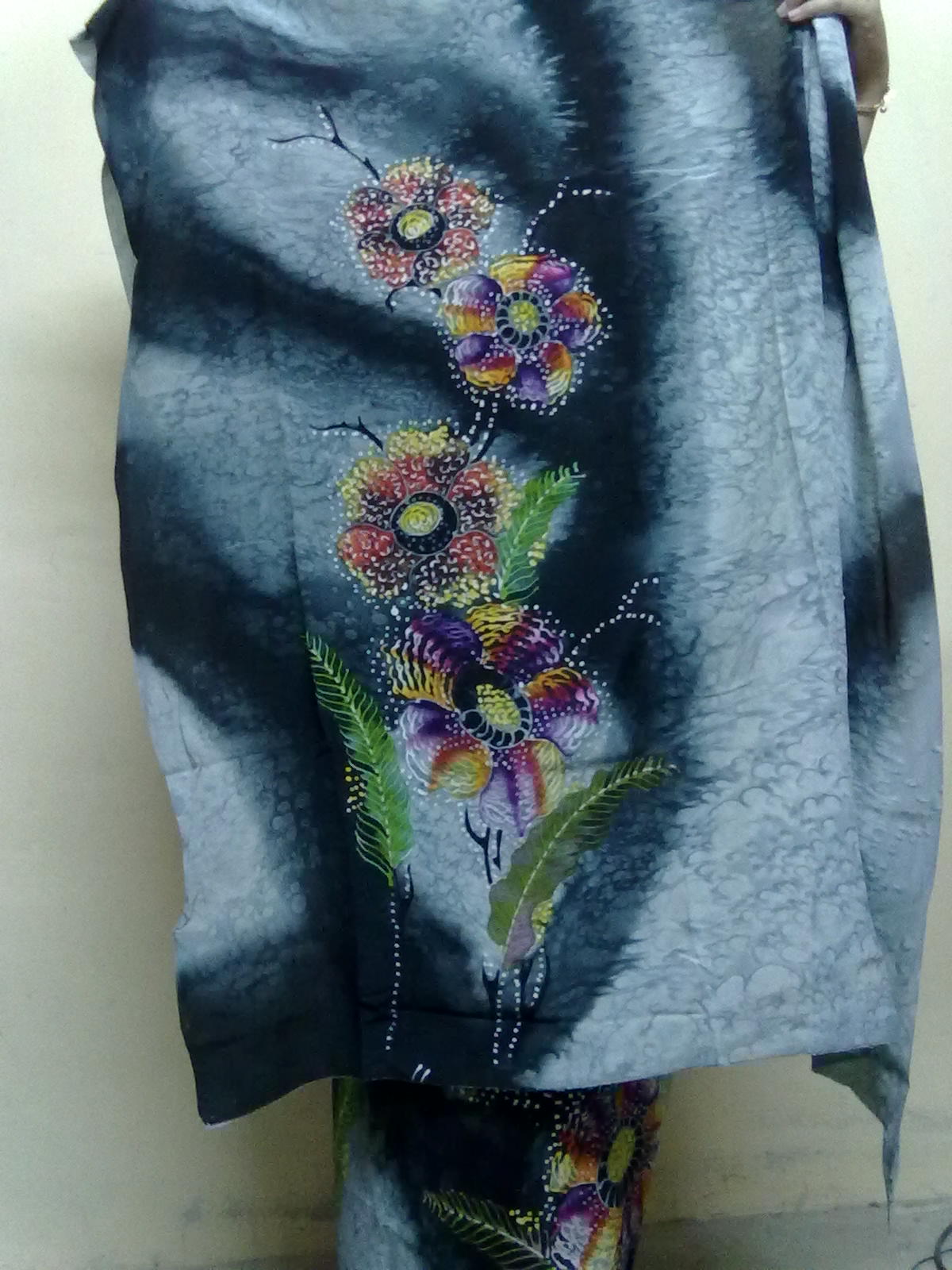 SaiZue Collection: Batik Lukis