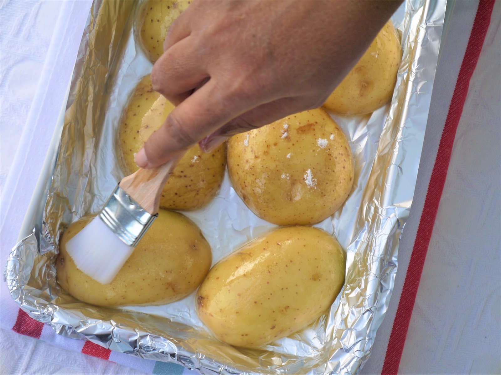 This Muslim Girl Bakes: Criss-Cross Potatoes.