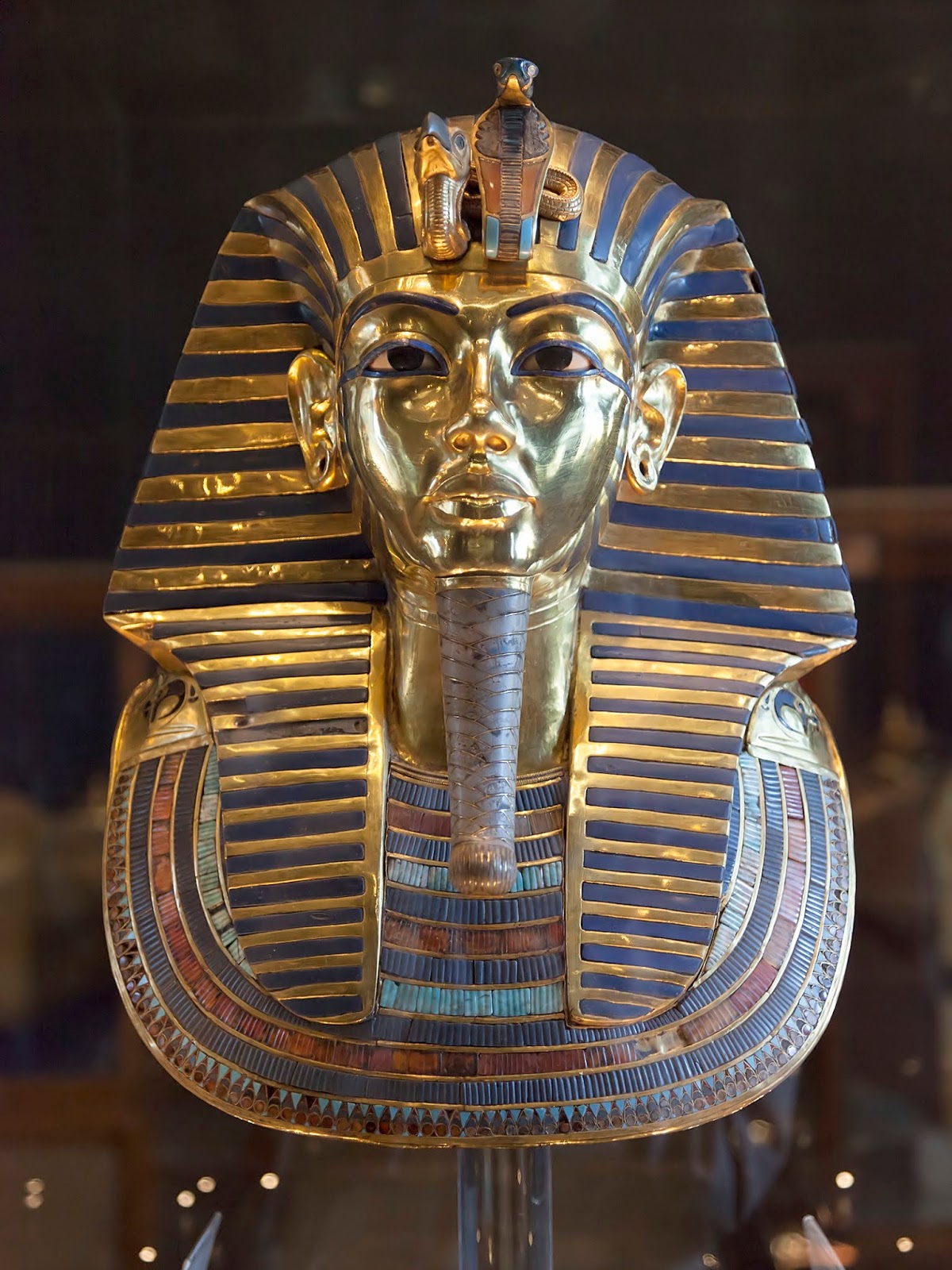 Mystery of 3000 Year Old San Xing Dui Civilisation in Sichuan China ...