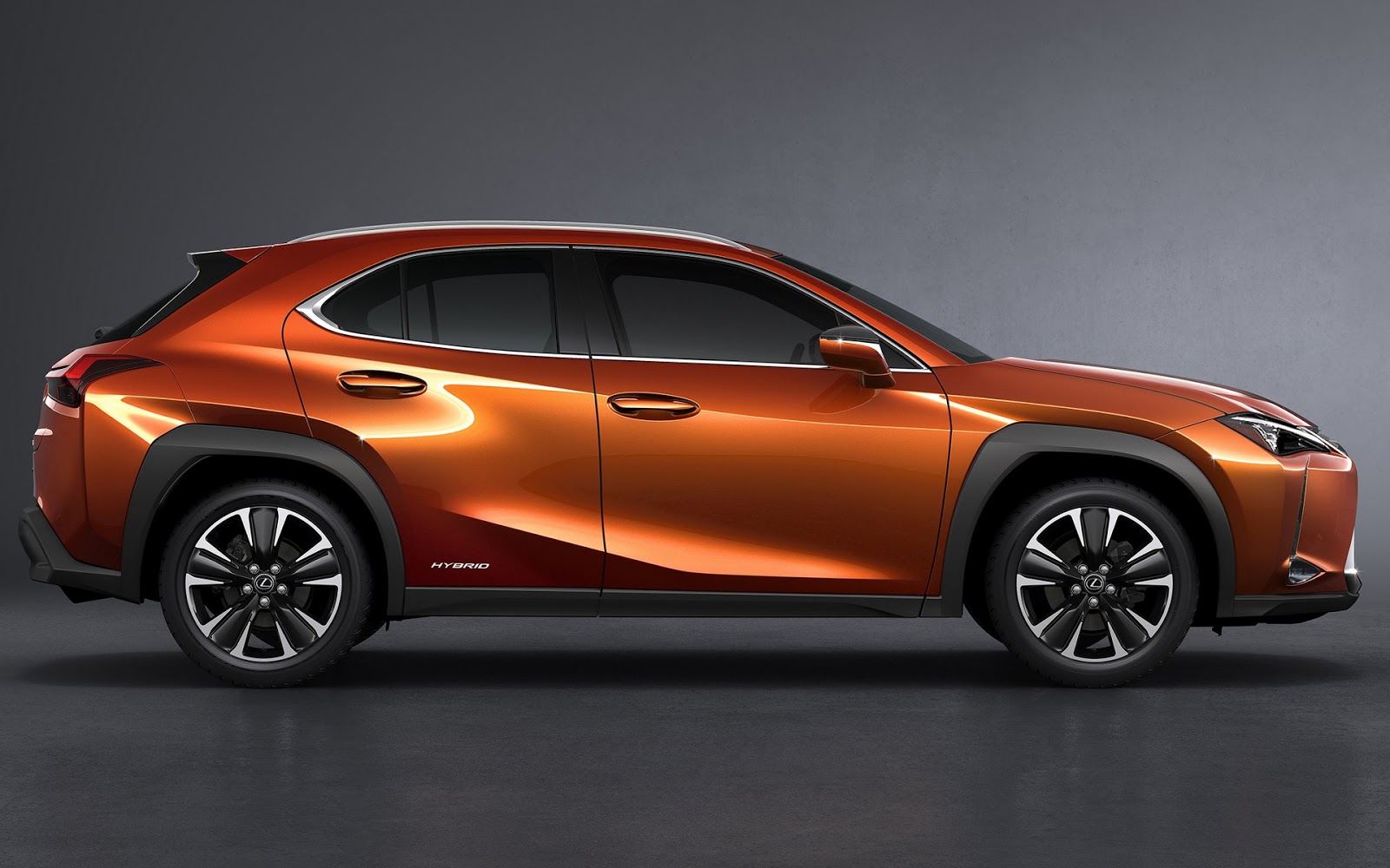 Lexus UX 250h chega ao Brasil para enfrentar Audi Q3 e BMW X1 - fotos ...