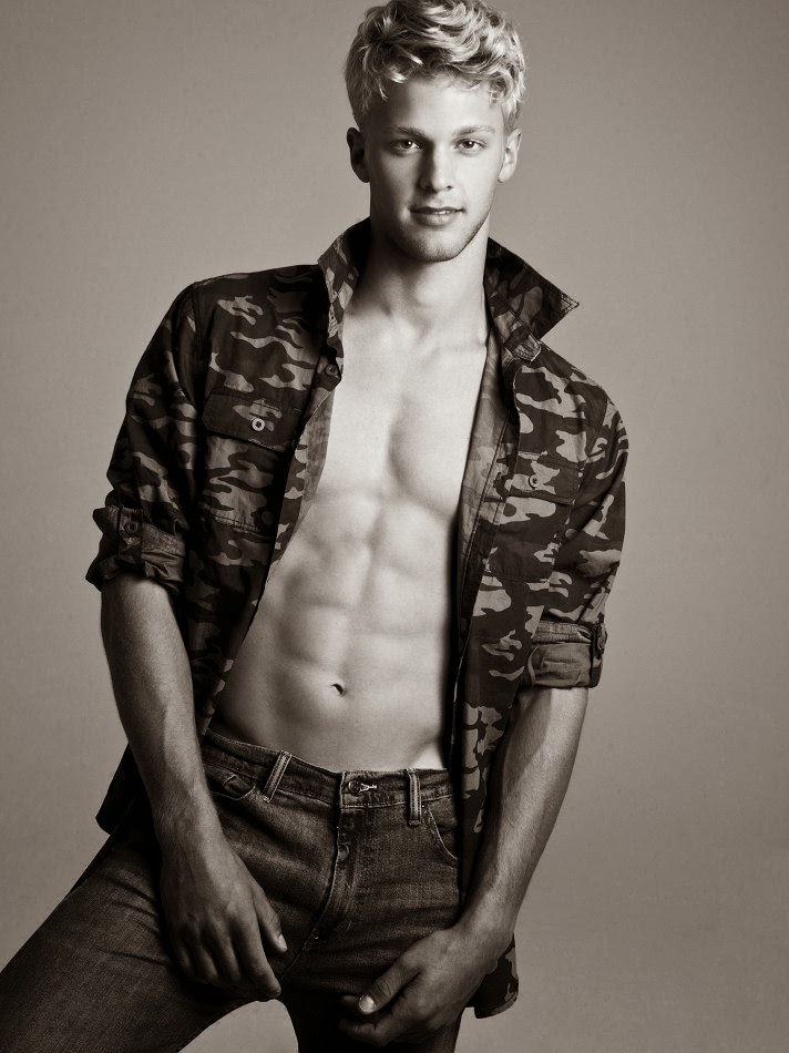 The Voguelicious: Clark Bockelman