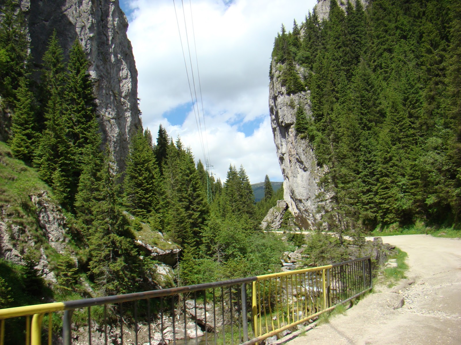 Haihui prin Lume : Cheile Tatarului