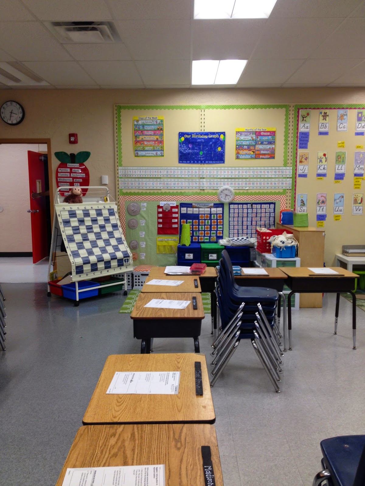Teaching on the Sunny Side: My Classroom