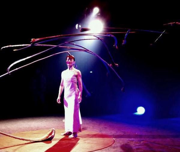 Rechanfles!: Increíble acto de equilibrismo