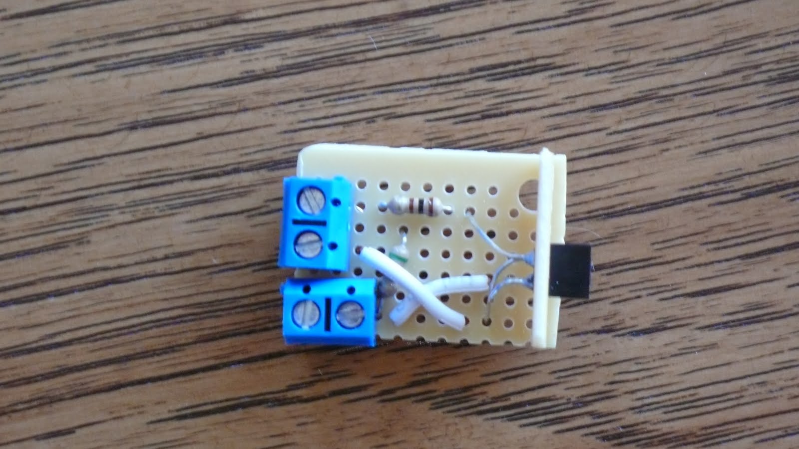 Netduino plus: Monitor if Your Garage Door is Open with Netduino Plus