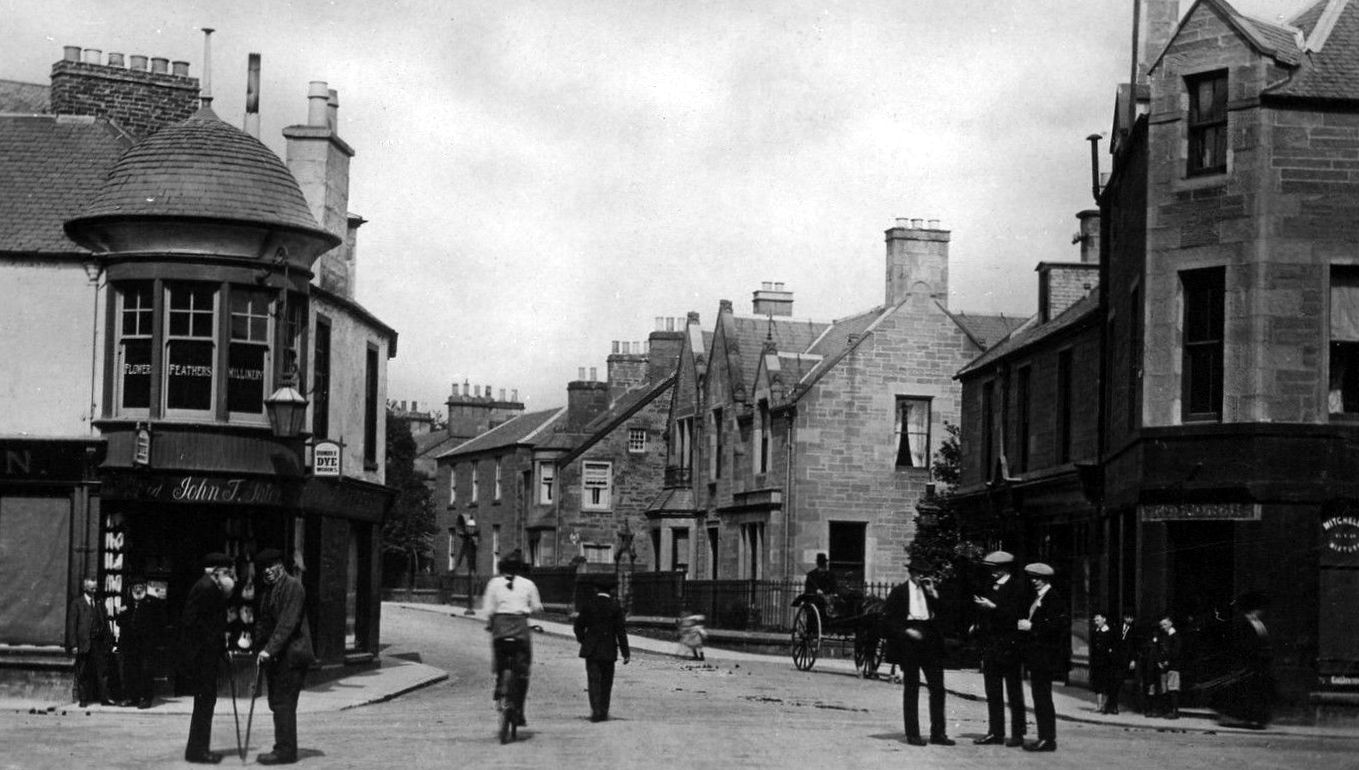 Tour Scotland: Old Photograph The Square Coupar Angus Perthshire Scotland