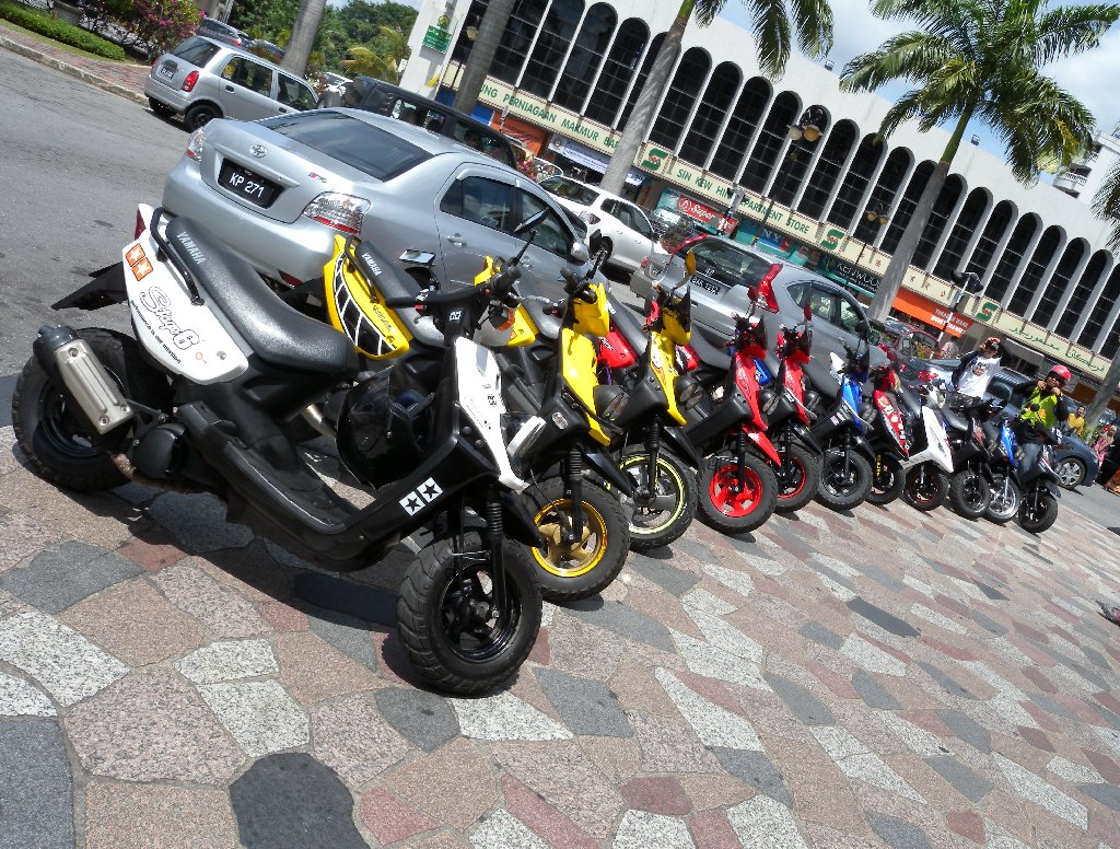 KB BiKeRZ: 2013 - Brunei Bike Week - BWS Ride