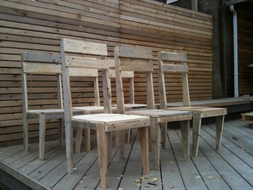 Pallet Chair - Ideas with Innovation