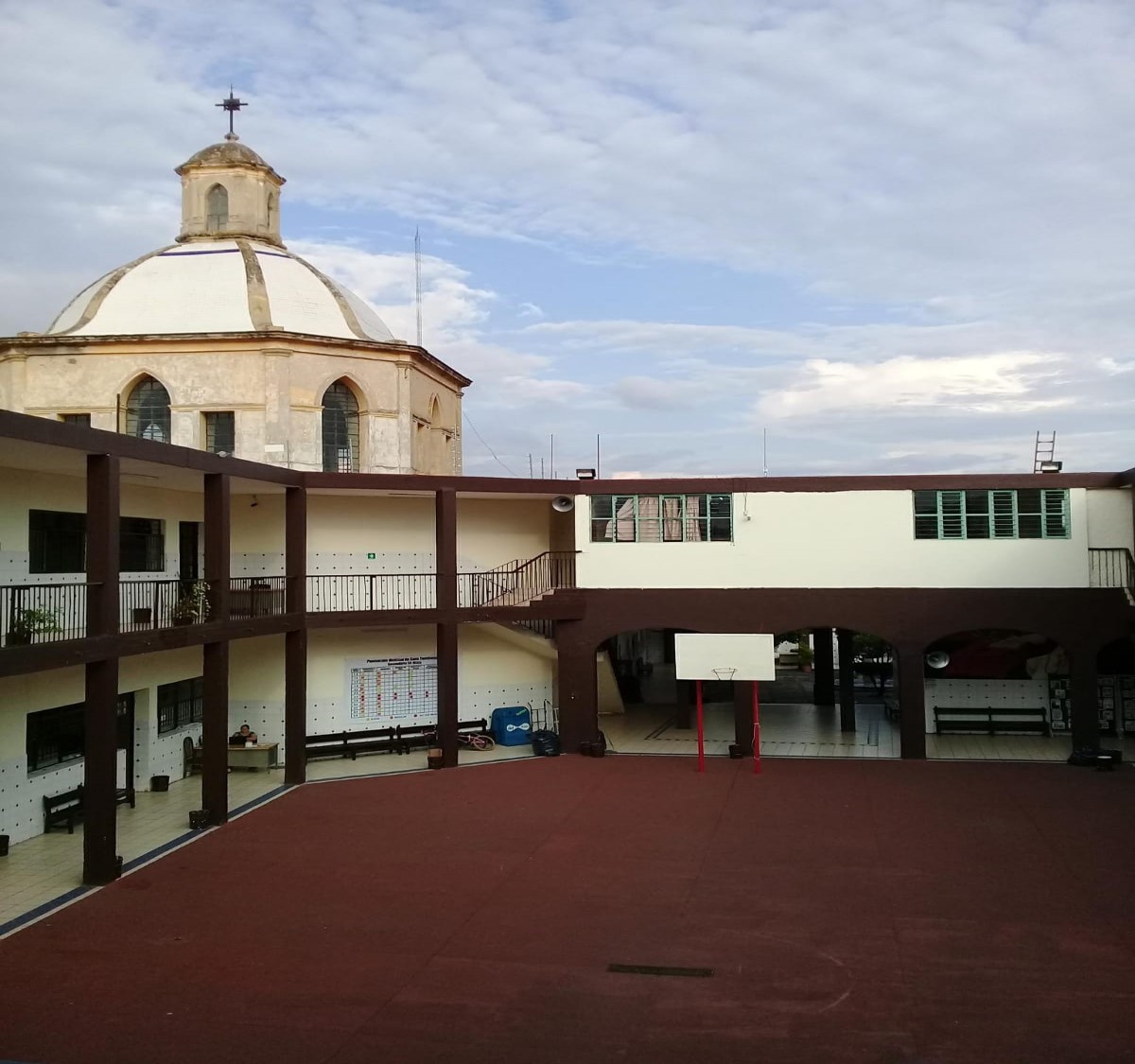 APRENDIENDO CON JUANA: El palacio de Medrano