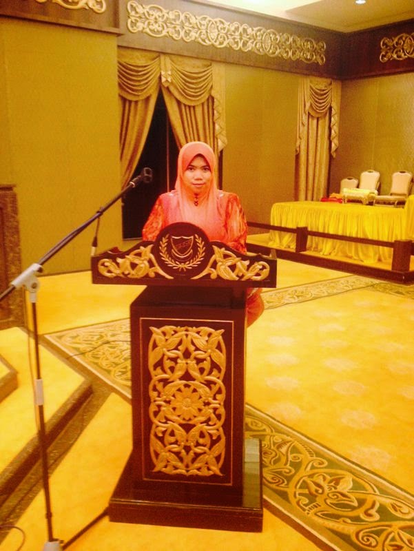 SeDetik SeKetika: LAWATAN KE ISTANA ANAK BUKIT...