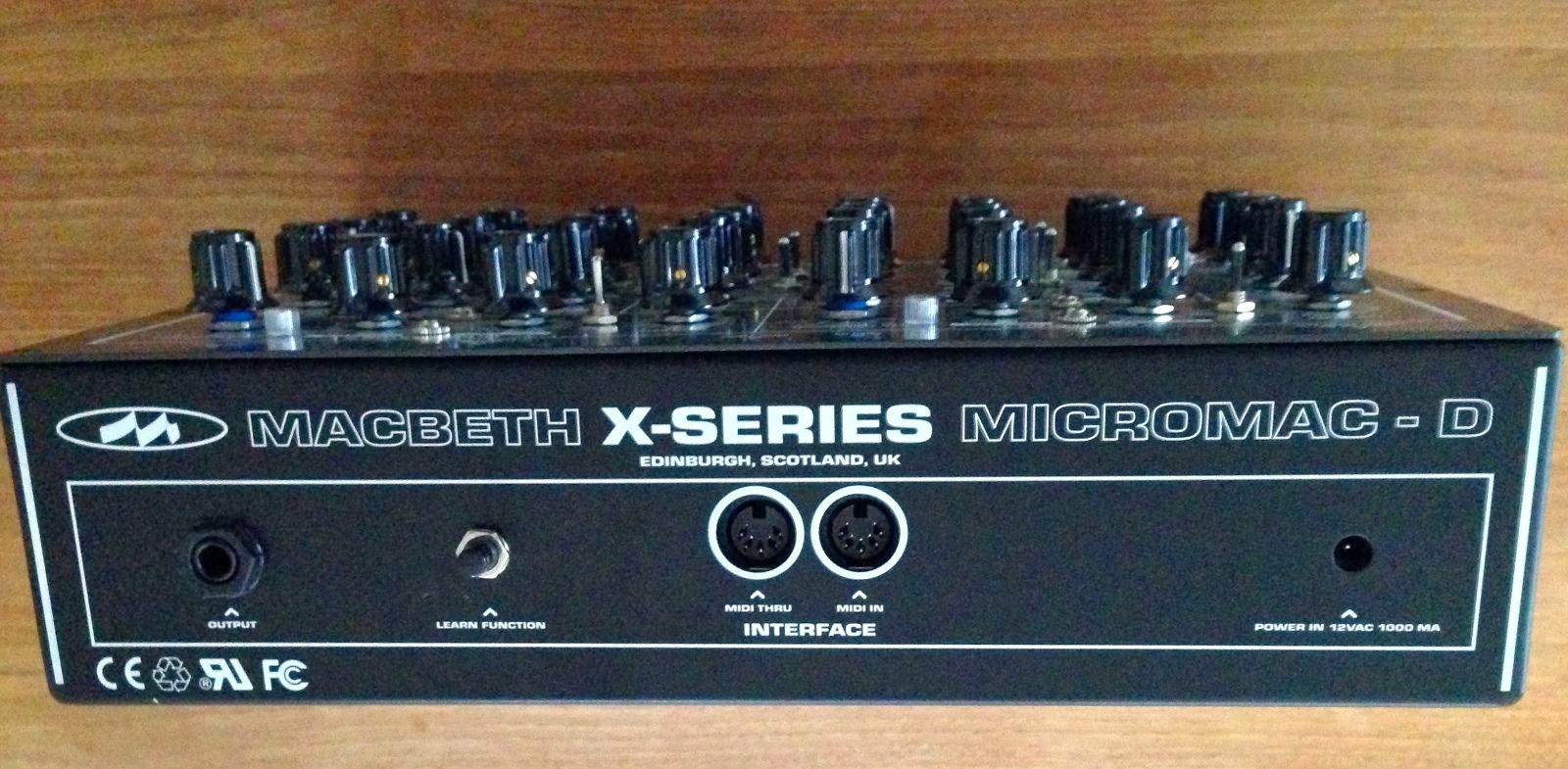 MATRIXSYNTH: Macbeth MICROMAC X-Series Desktop Synth