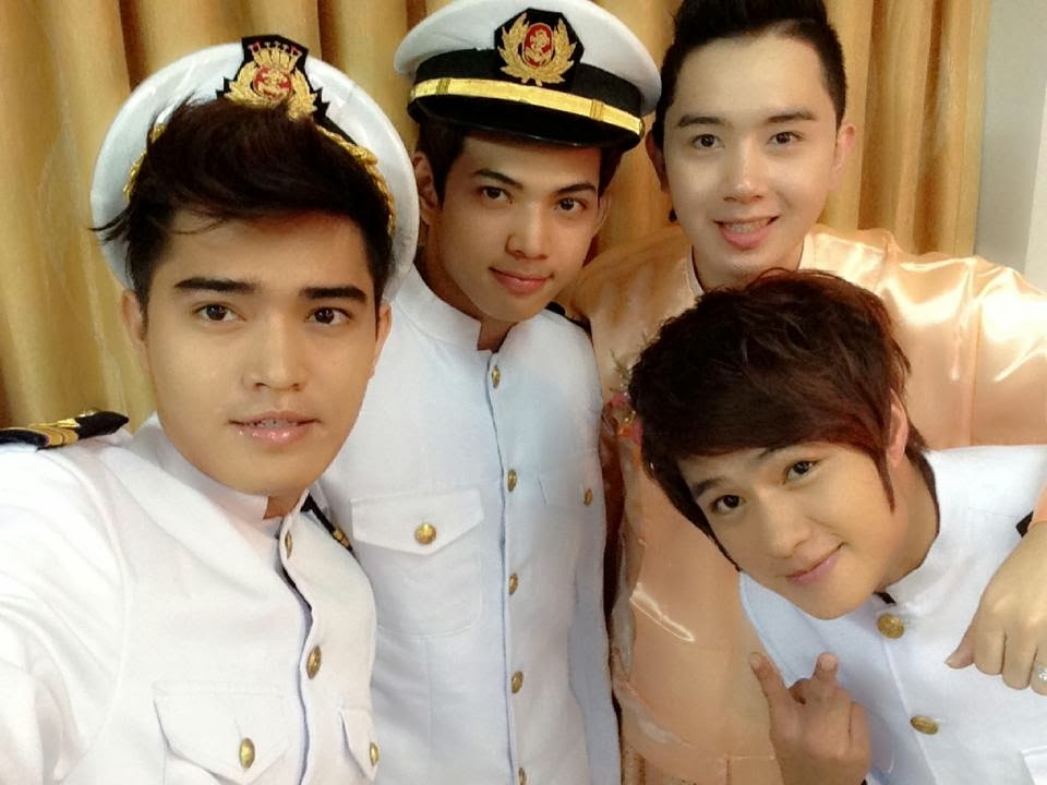 M y a n m a r H u n k s: Aung Lay, Si Thu Win, Htet Phone Naing and ...