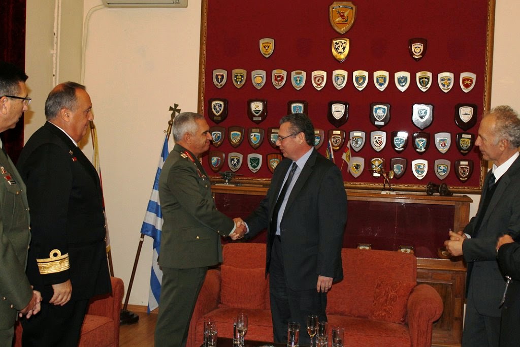 ΣΥΝΔΕΣΜΟΣ ΕΦΕΔΡΩΝ ΑΞΙΩΜΑΤΙΚΩΝ ΝΟΜΟΥ ΜΑΓΝΗΣΙΑΣ (Ν.Π.Δ.Δ.): ΥΠΟΓΡΑΦΗ ...