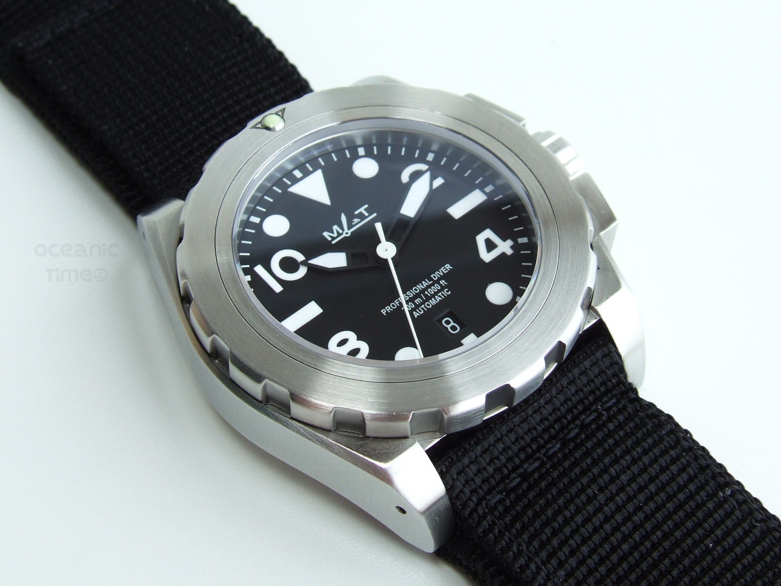 OceanicTime: MAT Watches AG6 3 STEEL