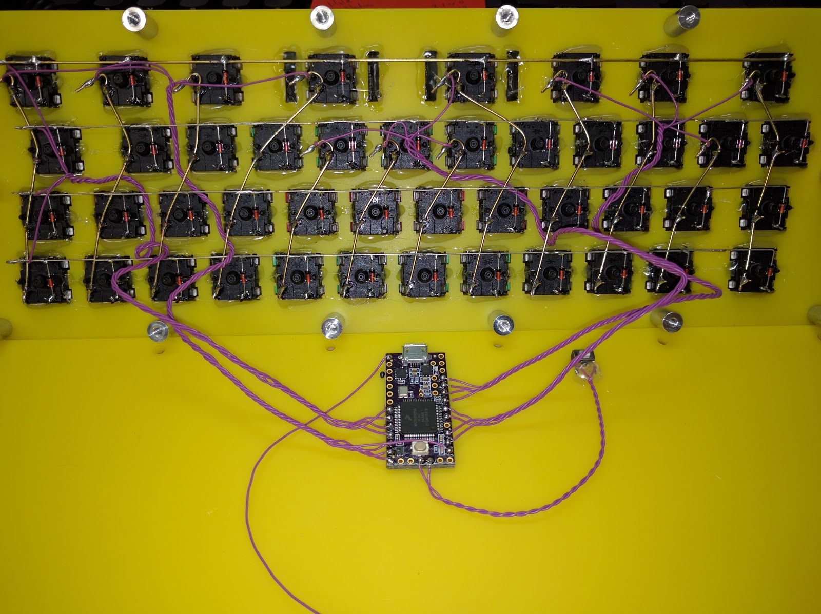 40% Keyboards: Teensy 3.2 = Fastest Van