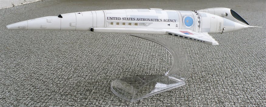 The Great Canadian Model Builders Web Page!: Space Clipper