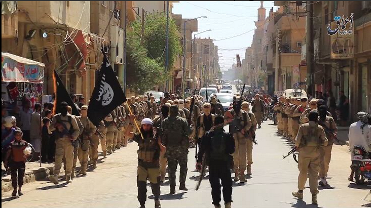 Pictures New ISIS Fighters Parade Through The Streets Of Syria After ...