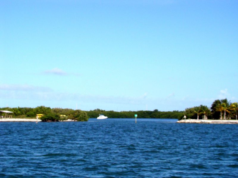 The Trawler Beach House: Gunkholing The Florida Keys, Little Crawl Key