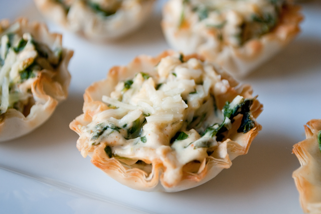 Spinach and Artichoke Cups - Savvy Apron