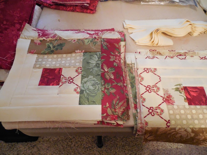 Whisper of Rose Quilts: CURVED LOG CABIN