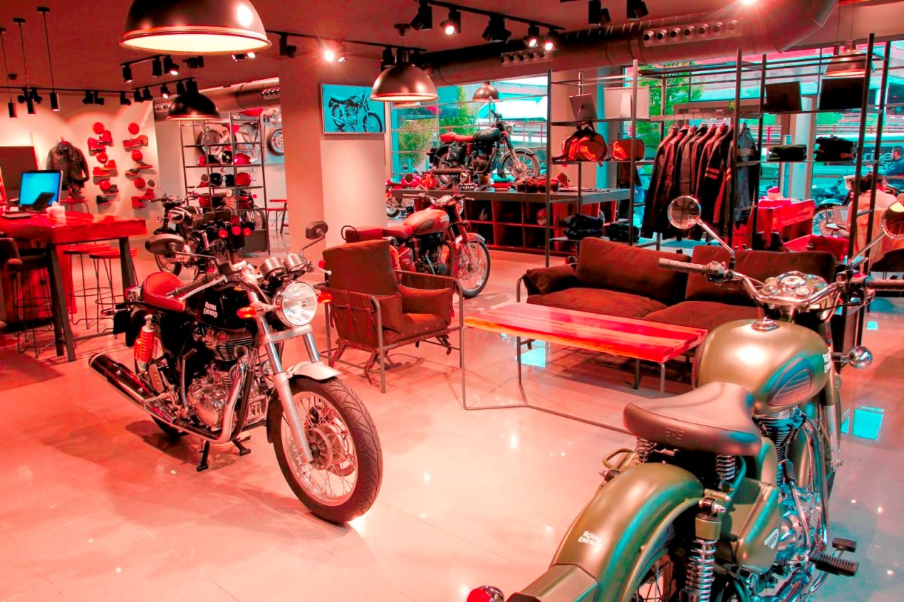 SouLSteer.com: Royal Enfield opens first exclusive stores in France and ...