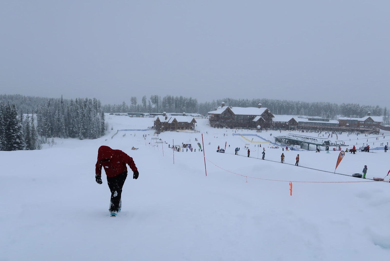 Snow Tubing at Sunny Tube Park, Lake Louise Ski Resort