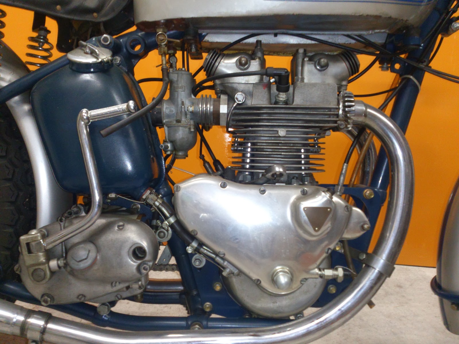 THE ALL ALLOY 500 PRE UNIT TRIUMPHS