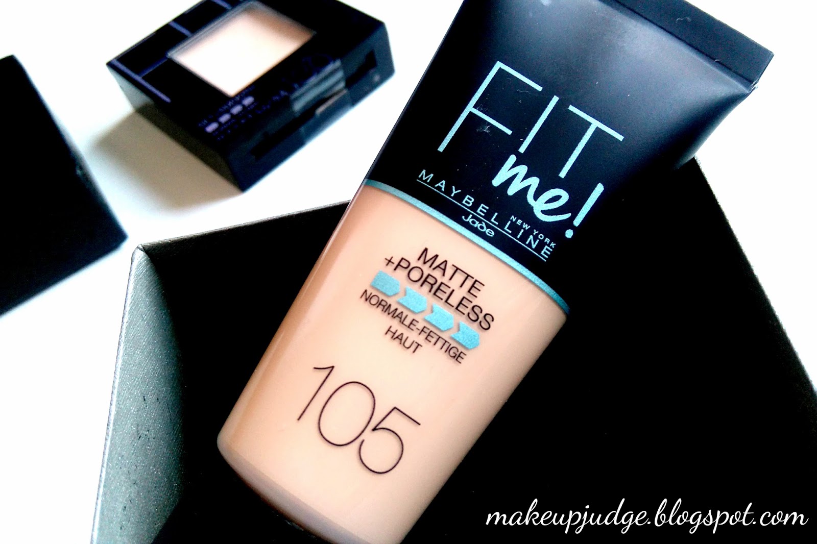 MAYBELLINE/ FIT ME! TEČNI I KAMENI PUDER - Make up Judge
