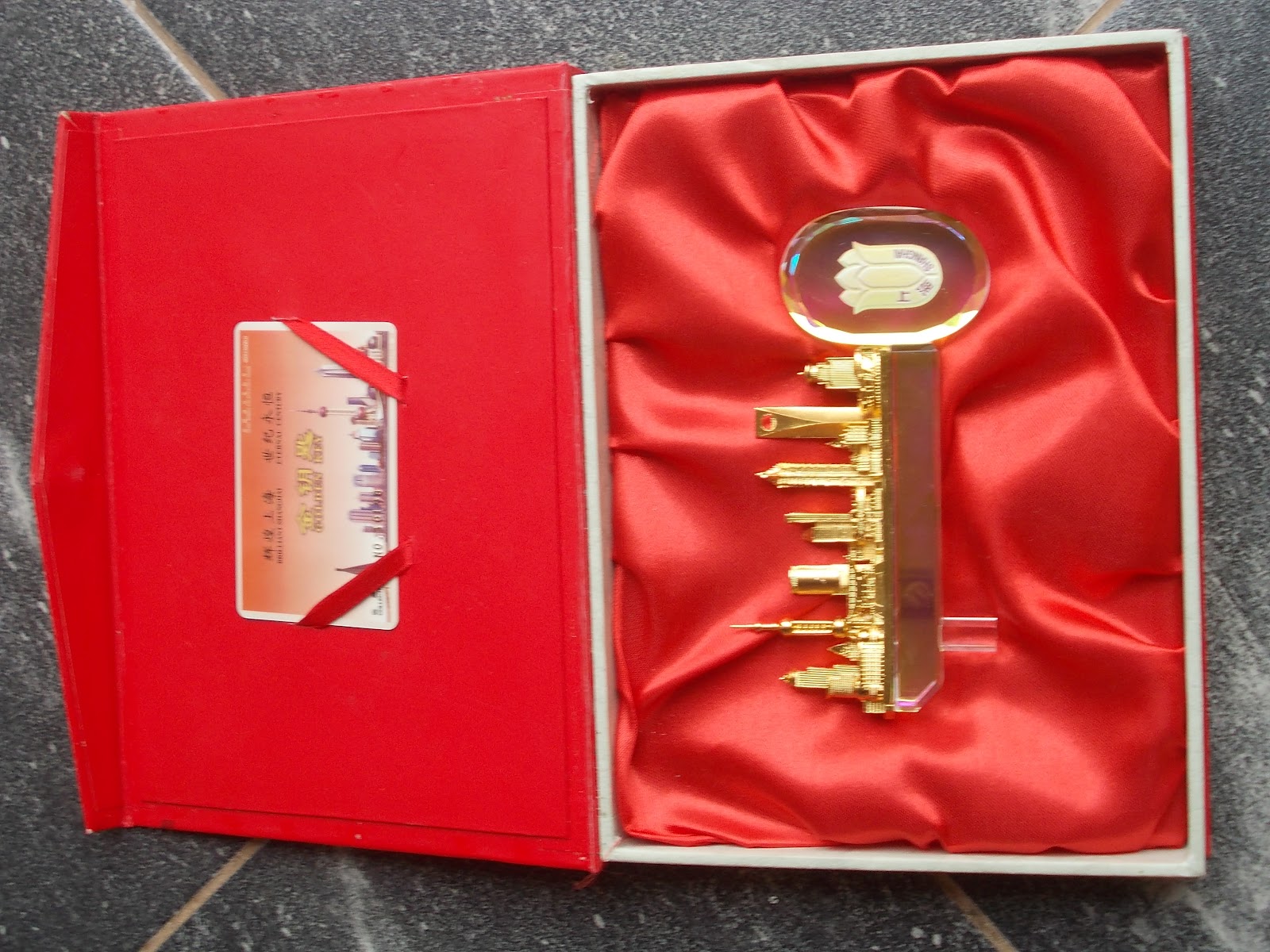 kiniantik: "Kunci Emas" Shanghai (TERJUAL)