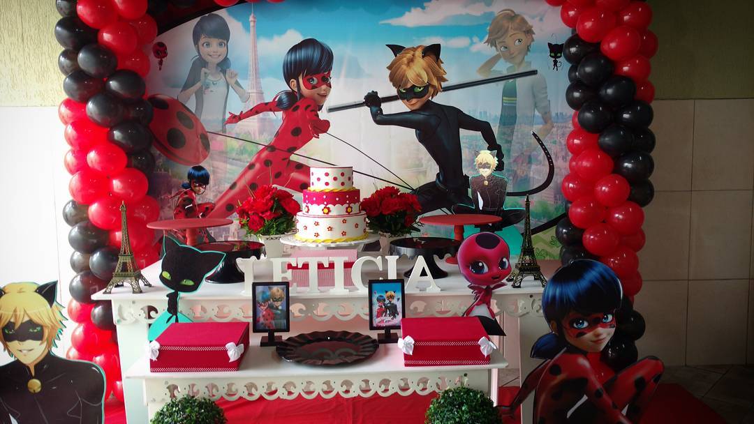 Sleep And Dreaming: Tema aniversario Miraculous Ladybug e Chat Noir