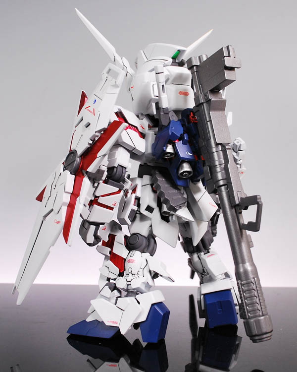 GUNDAM GUY: SD RX-0 Unicorn Gundam [Destroy Mode] - Custom Build