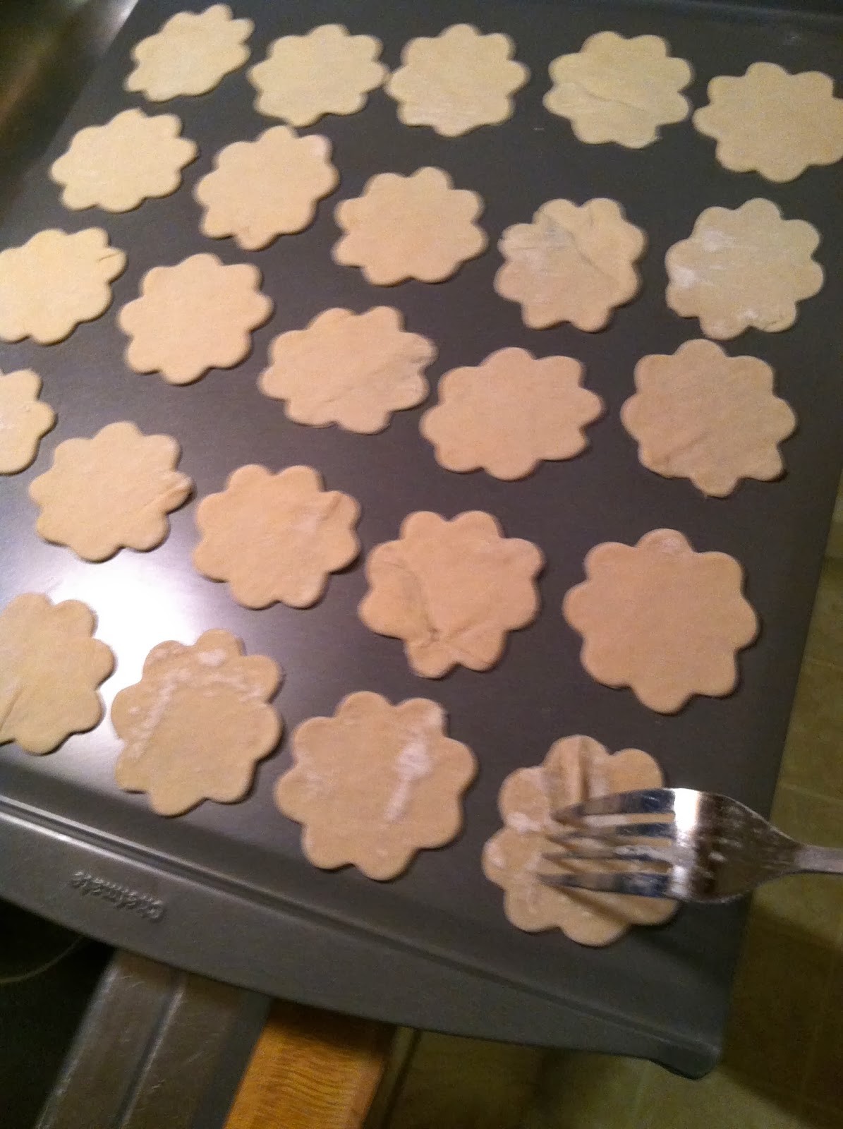 Made from Home Daily: Homemade Saltine Style Crackers