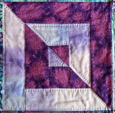 Laurel’s Studio: Fractured Squares Quilt
