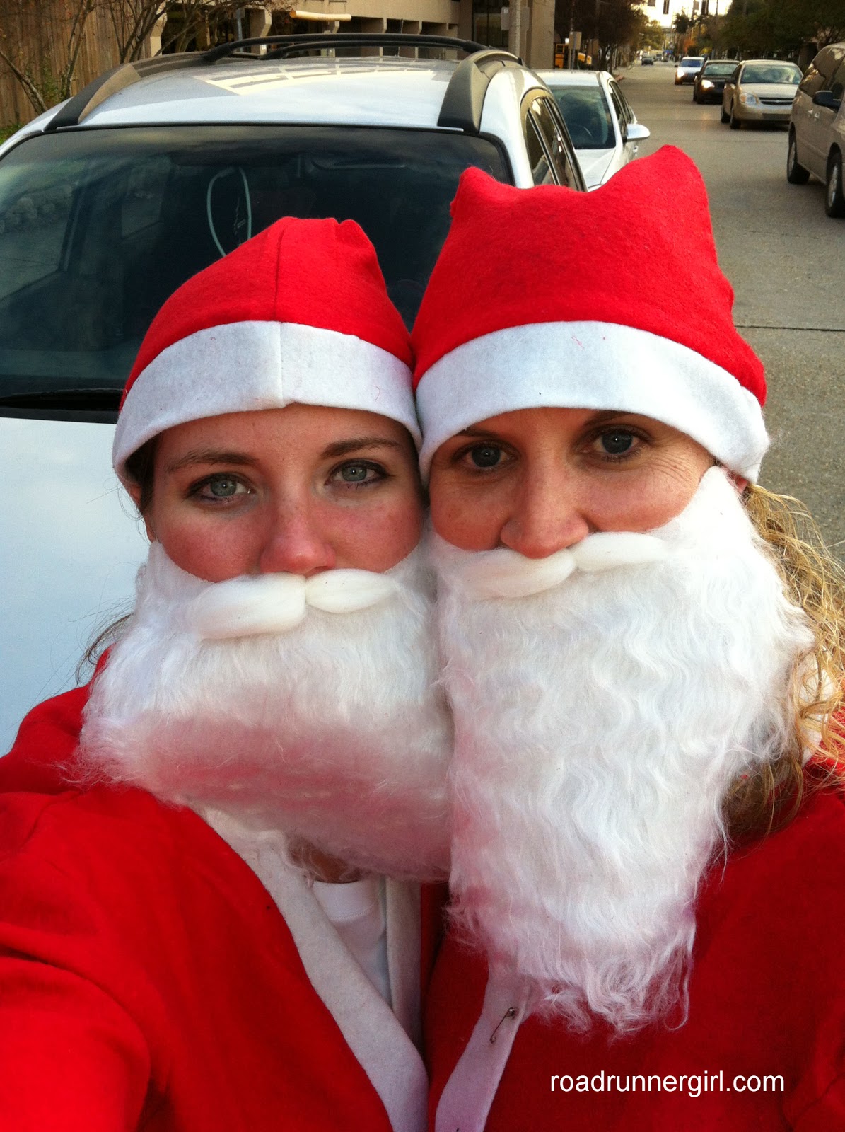 Road Runner Girl: Santa Run Recap and a WINNER!