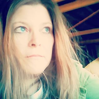 Victoria Hattersley's Instagram, Twitter & Facebook on IDCrawl