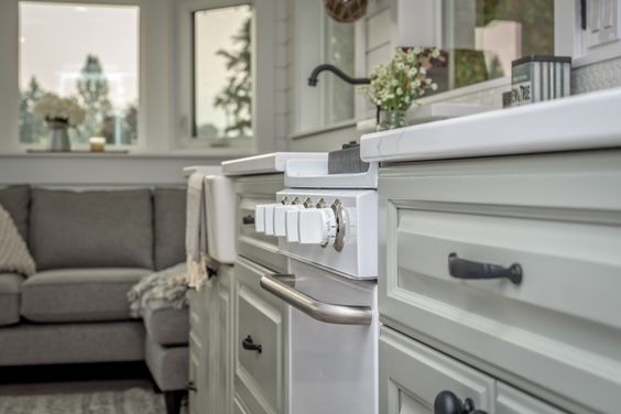 The Heritage By Summit Tiny Homes [ TINY HOUSE TOWN ]