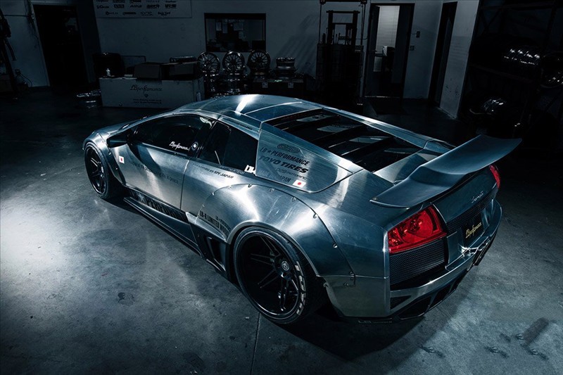 Aerodynamic body kit Liberty Walk - LB Performance Lamborghini ...