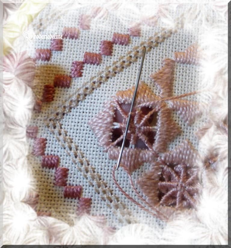 Linoupatchbrode: Turo Edelweiss en Hardanger