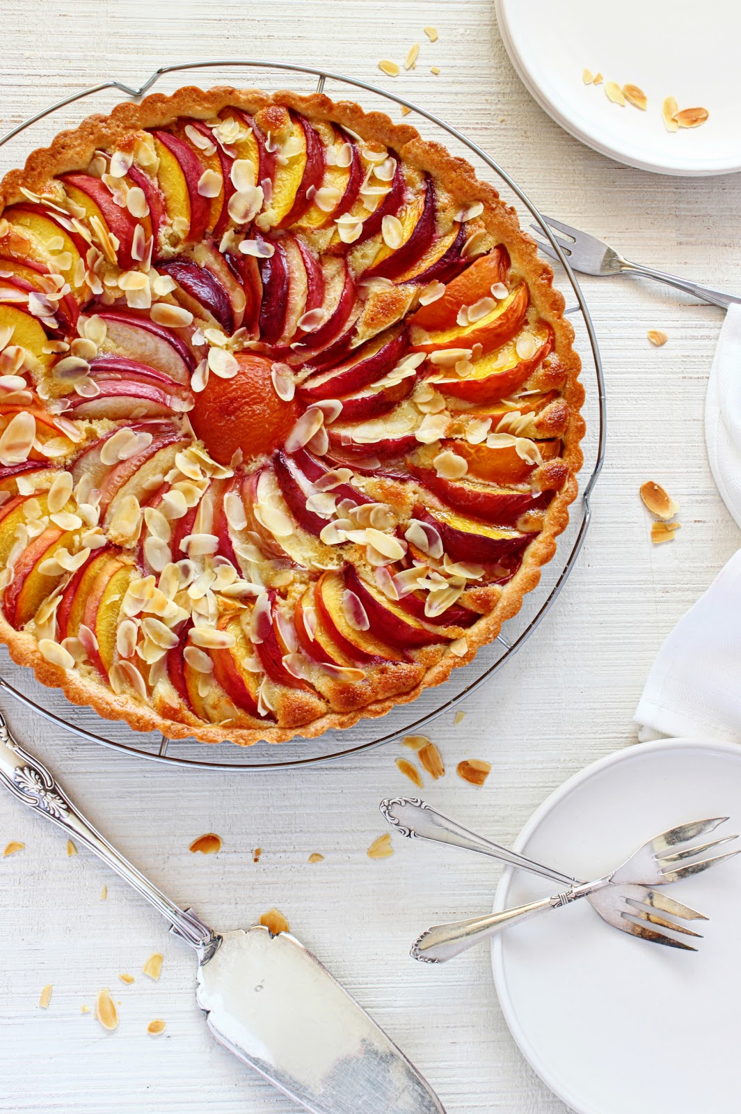 Crostata met frangipane en steenfruit