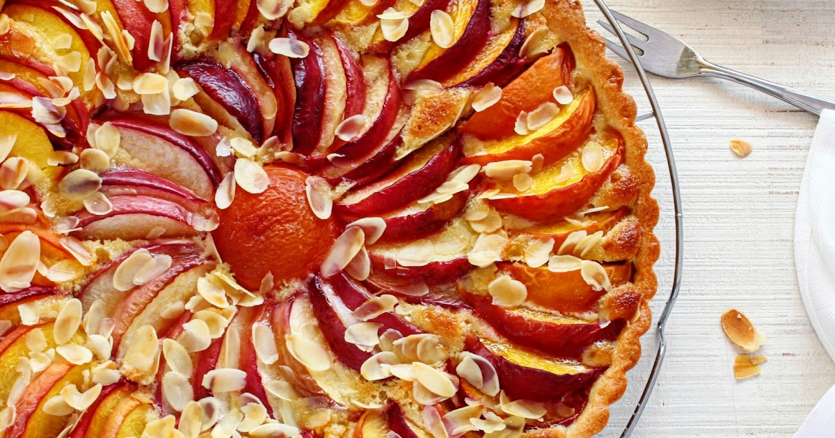 Crostata met frangipane en steenfruit