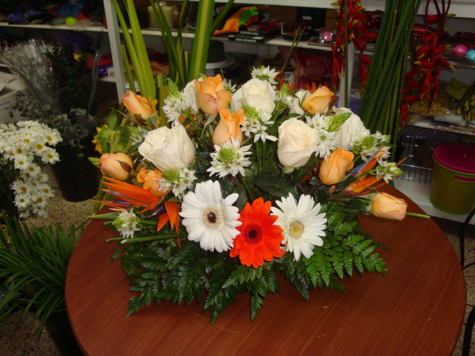 FLORISTERIA DETALLOS Y DETALLES LAS PALMAS: ARREGLOS FLORALES
