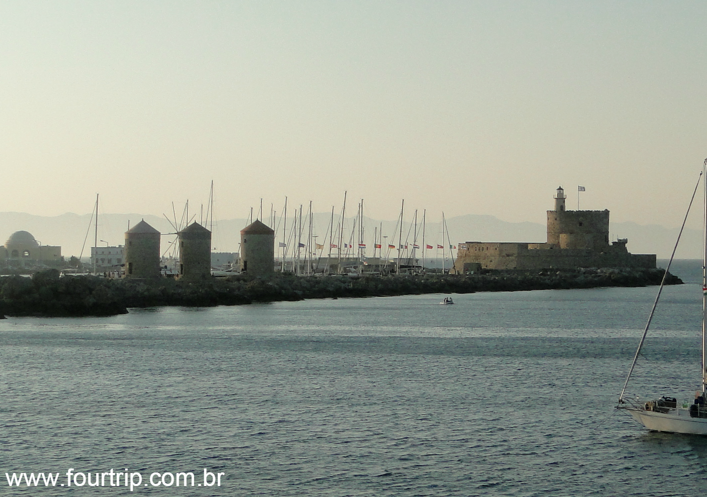 ILHA DE RODES, GRÉCIA | Fourtrip