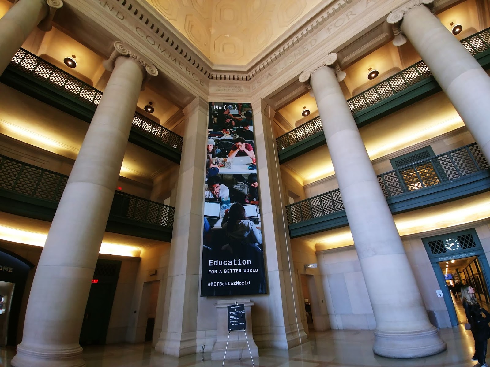 Conoce a la Universidad de MIT