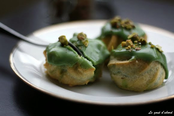 Choux à la pistache