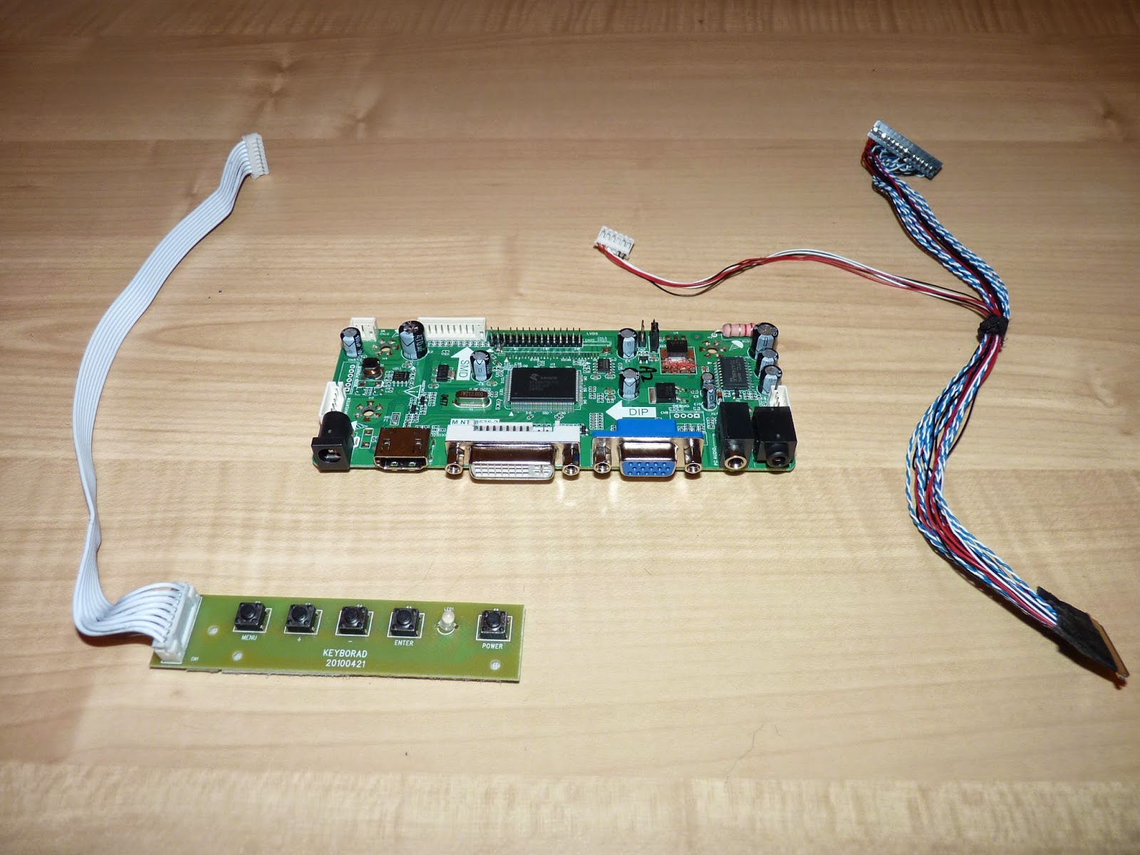 Turning a laptop screen into an external monitor.