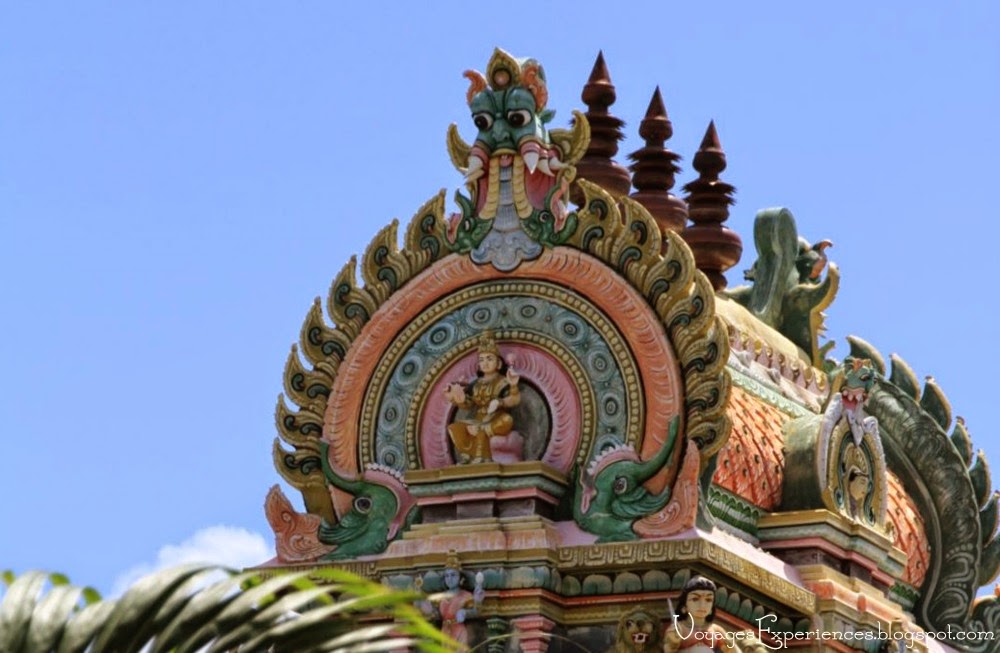 Voyages et Expériences : Maurice: Sublime Amma Tookay Temple à Camp Diable