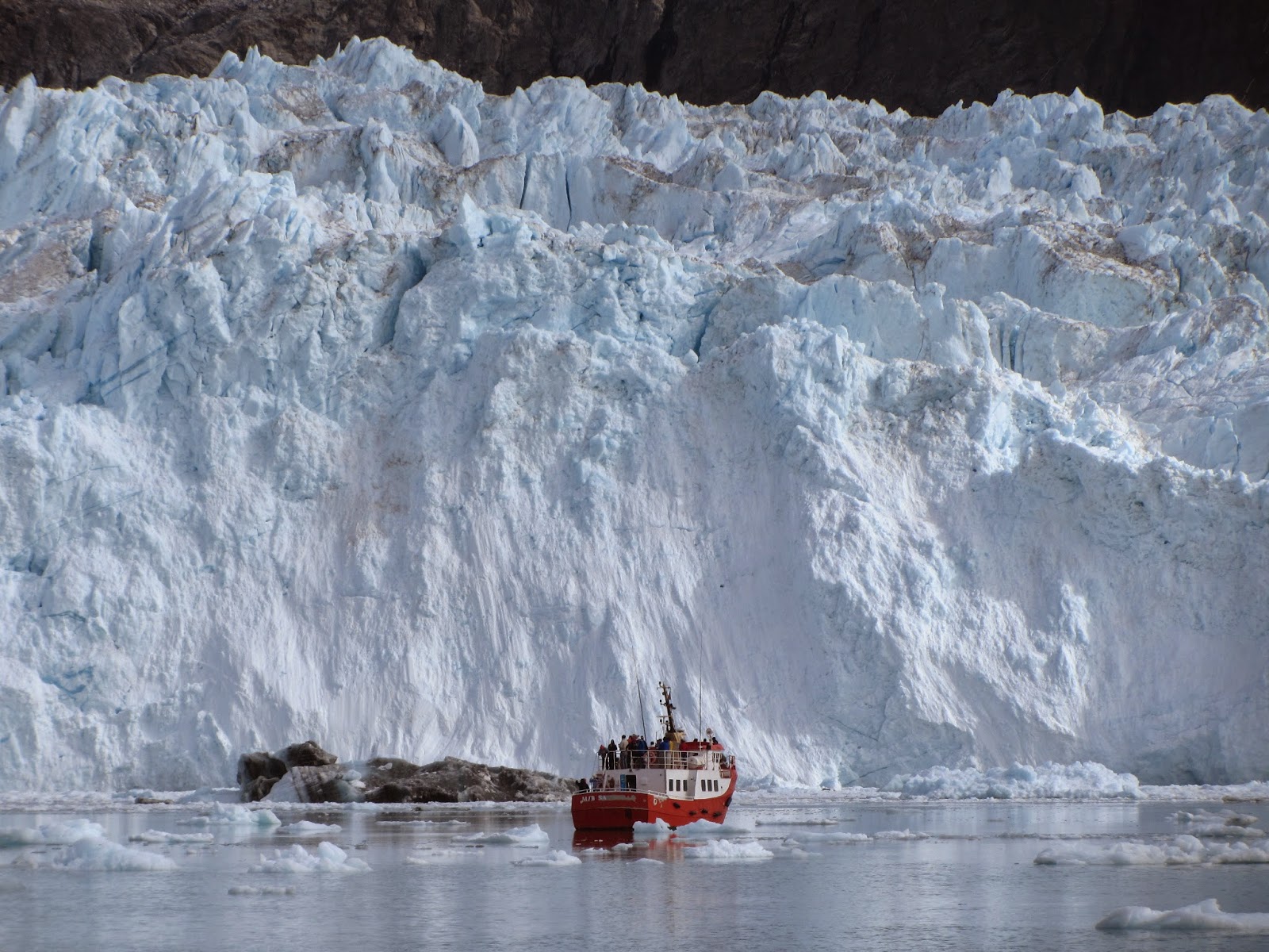VISITAR A GRONELÂNDIA | Lugares e experiências incríveis na Gronelândia ...