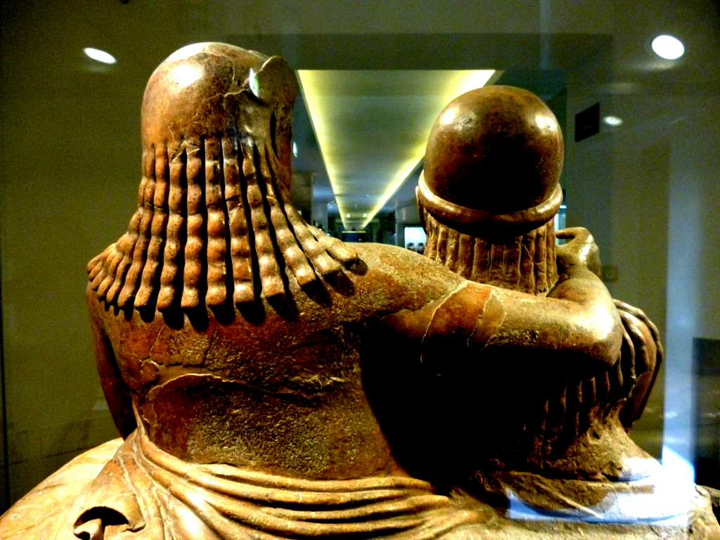 TARİH VE ARKEOLOJİ: ETRÜSKLER - TÜRKLER